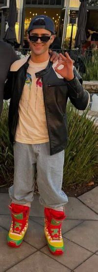 Max Ehrich Page 85 Lpsg