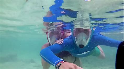 Underwater Cleavage Xxx Mobile Porno Videos And Movies Iporntv Net