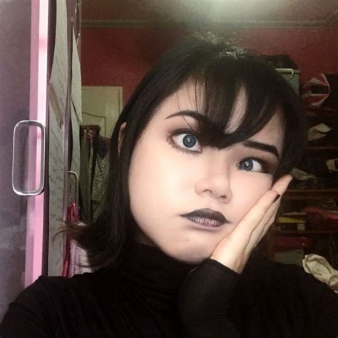 Pin By Jeslin Mae Jalique On Mavis Dracula Mavis Dracula Mavis Dracula