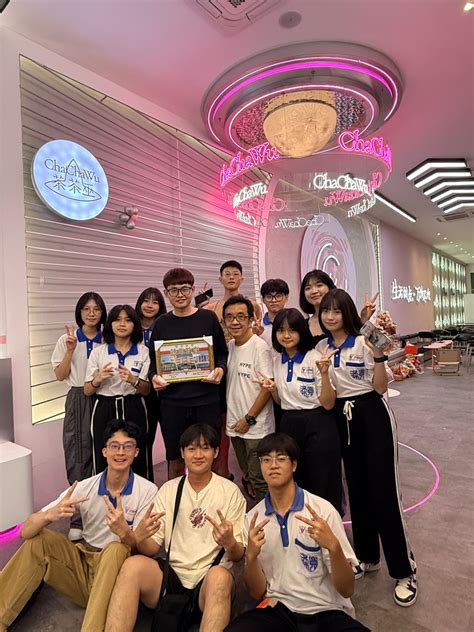 新山宽柔中学官方面子书 新山宽柔中学官方面子书 Added A New Photo