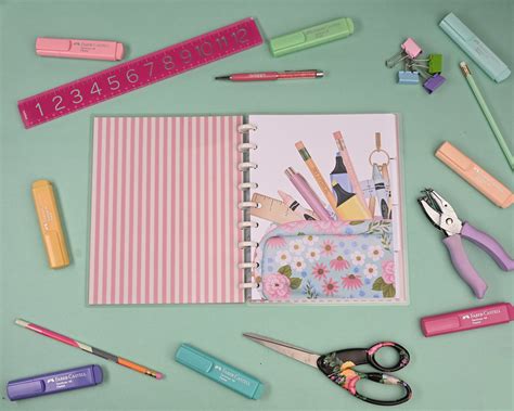 Floral Teacher Notebook Kellofaplan