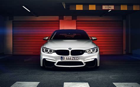 Картинка БМВ M4 Coupe F82 белые Спереди Автомобили 1920x1200