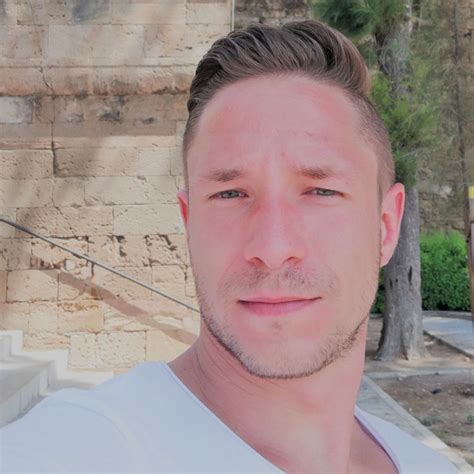 Christoph Koslowski Tech Expert Operation Manager Energy4tomorrow Gmbh Xing