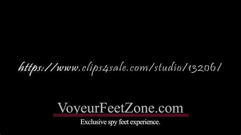 Intrigant Tattoo Brunette Eporner