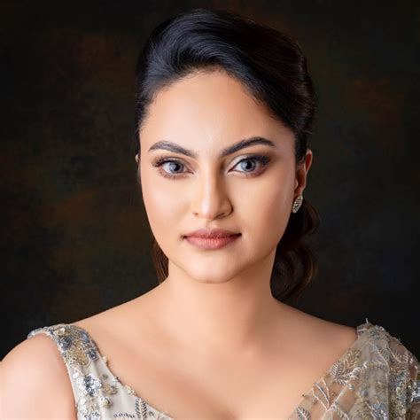 Bridal Dressing Vidarshana Akashi Outfits Brides By Akashi Jewelry Siri Kirula Bridal Jewellery