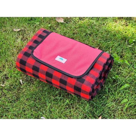 Instock R Massive Xl Waterproof Check Picnic Blanket Check 2 X 2 Meter Red The Warehouse