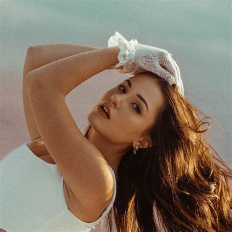 Jessica Baio Ferrari Lyrics Genius Lyrics