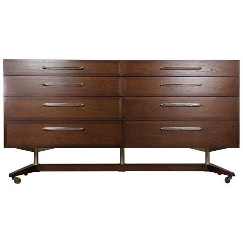 Rare Mid Century Modern Walnut Dresser By Edward Wormley For Dunbar