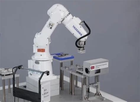 Biomedical Robots Yaskawa Automation Grade Automatic At Best Price In