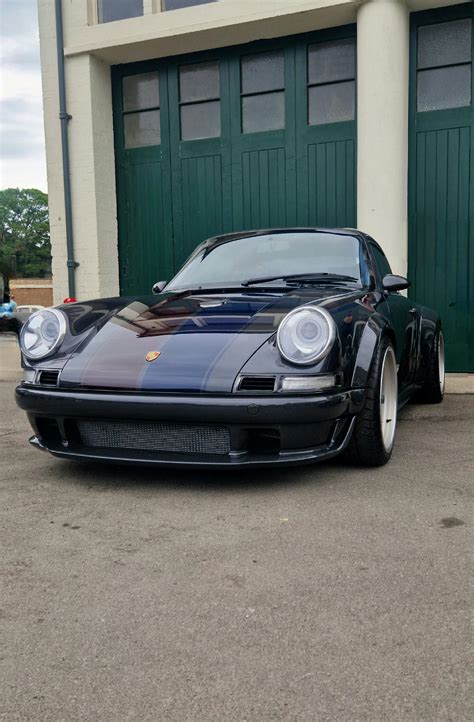 Exposed Carbon Fibre Singer 911 5351x8160 Rcarporn