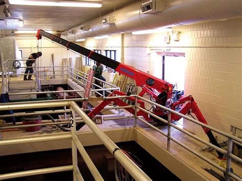 Some Cautions When Operating A Spider Crane Sevenmachinery Henan
