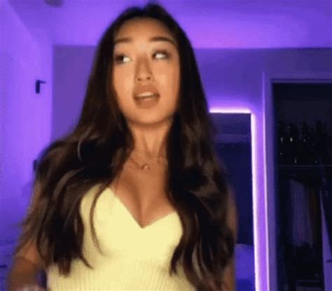 Tiktok Dance GIF TIKTOK Dance Seksi Discover Share GIFs