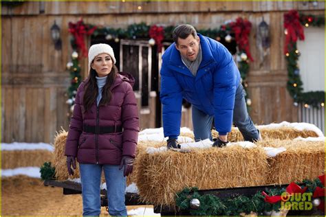 Kristoffer Polaha Talks The Challenge Of Hallmarks We Wish You A Married Christmas Photo