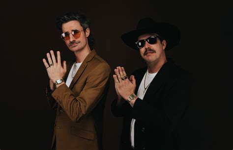 Friday Live Van Pletzen Bring Die Legehness Met Hulle Optrede Van