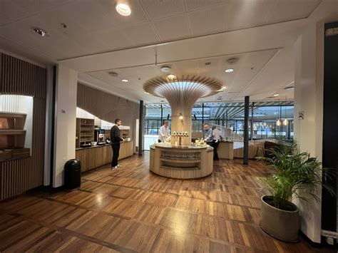 Mark Ostermann On Twitter The Carlsberg Aviator Lounge Pp Lounge Is Not Worth Going Out Of