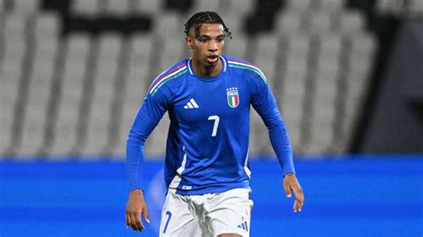 Ndour Fiorentina Volevo Tornare In Italia Sogno Di Vincere La