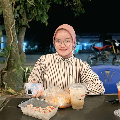 Putri Yanti Setia Lestari