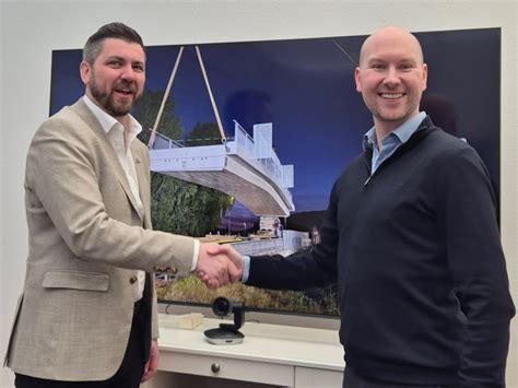 Denne Uken Starter Med Ett Smell💥 Tom Helge Espeland