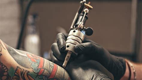 Why Buying A Tattoo Gun On Amazon Is Probably A Bad Idea