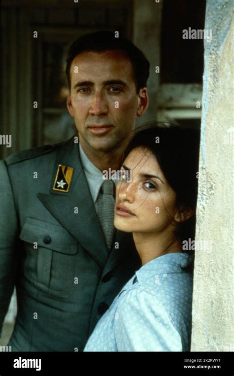 Captain Corellis Mandolin Year 2001 Usa Penelope Cruz Nicolas Cage Director John Madden