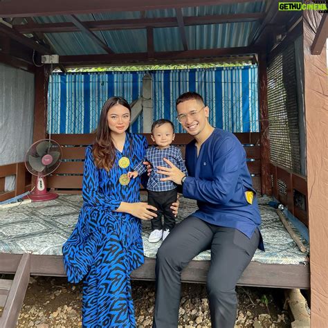 Nazrief Nazri Wiki Biography Age Gallery Spouse And More