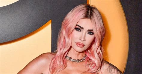 Megan Fox Praised As She Looks Almost Unrecognisable In Rare Make Up