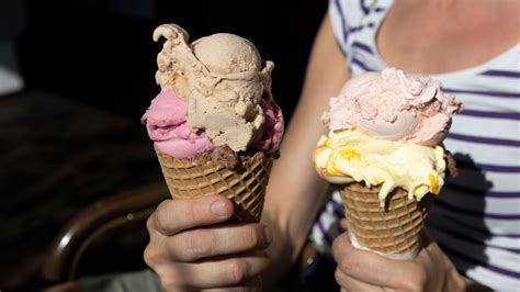 Guy On Rocks The Case For A Uranium Double Boom And Where The Value