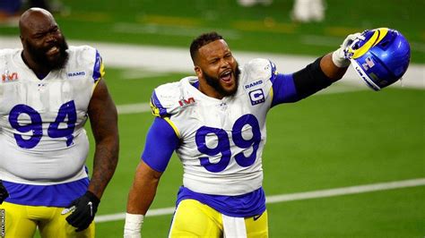 Aaron Donald Los Angeles Rams Defensive Star Announces Retirement With