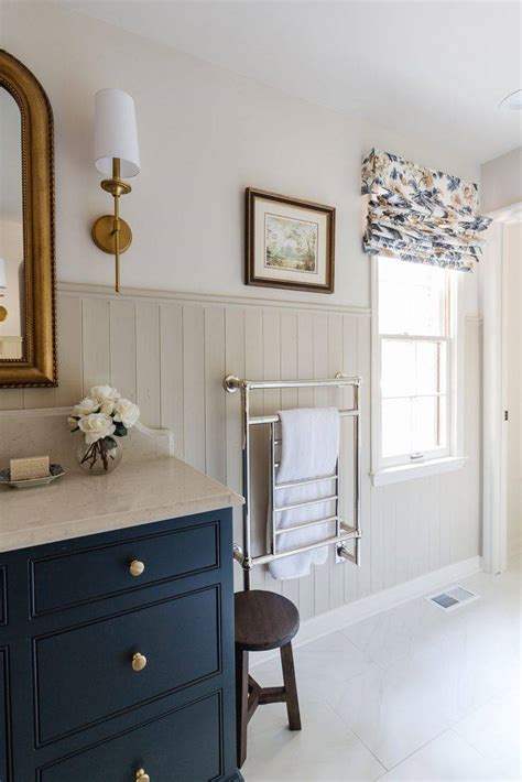 Wainscoting Bathroom Inspo