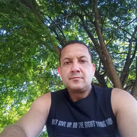 Roberto Roberto Emiliano 74 • Threads Say More