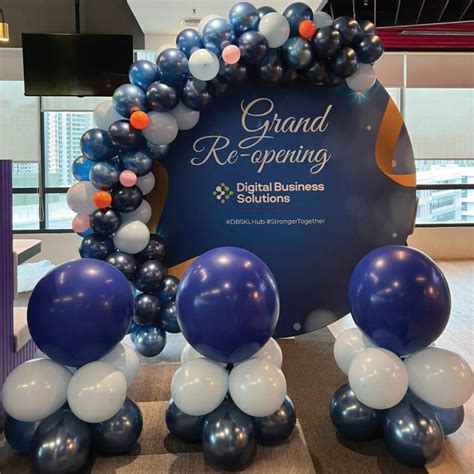 Customized Corporate Decoration Bull And Rabbit