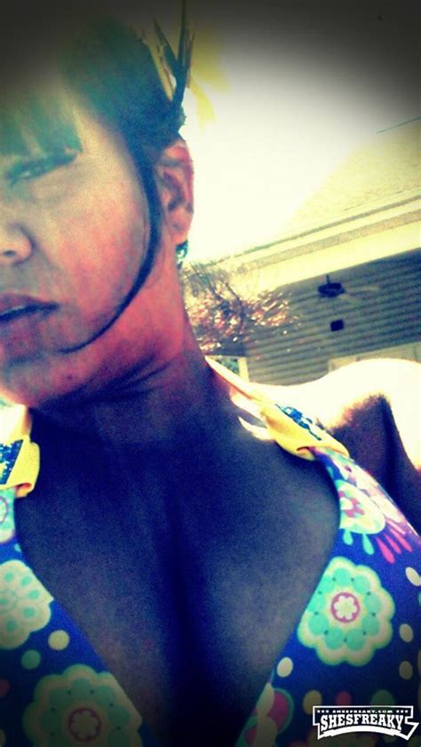 Gloria Shesfreaky