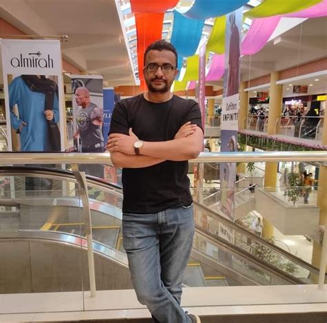 Shafiq Ur Rehman Medium