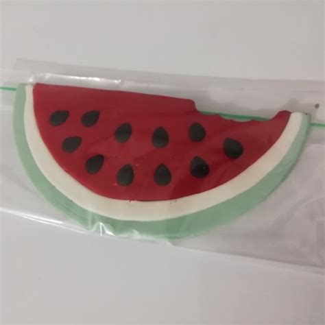 خرید و قیمت فوندات آماده جهت تزئین کیک از غرفه فوندانت