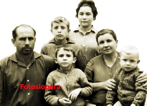 Recuerdo De La Fotos Que Se Hacían Para El Libro De Familia Numerosa