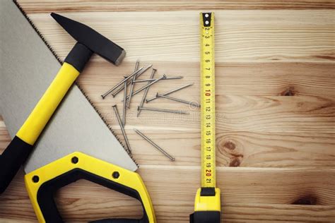 Outils De Travail Sur Le Bois Image Stock Image Du Matériau Matériel 39360839