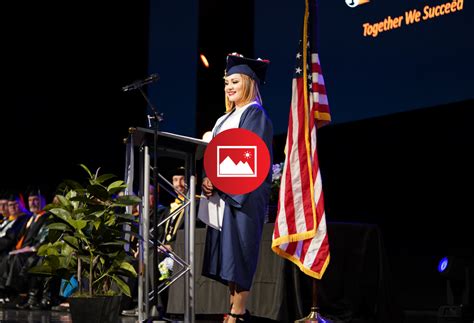Graduation 2020 Laurus College