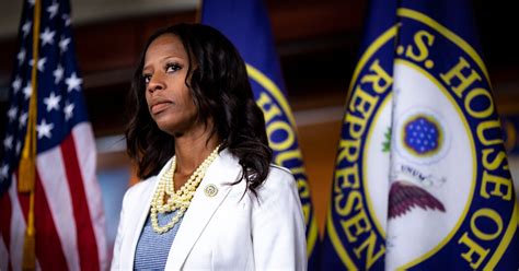 Mia Love First Black Republican Woman Elected To Congress Dies At 49