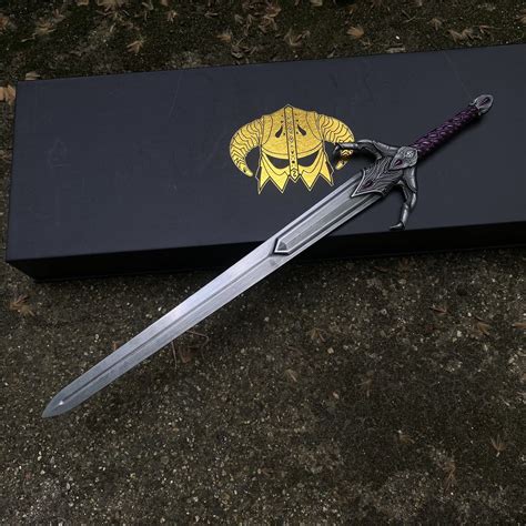 Umbra Sword Oblivion 1 3 Scale Metal Replica Miniwarrior