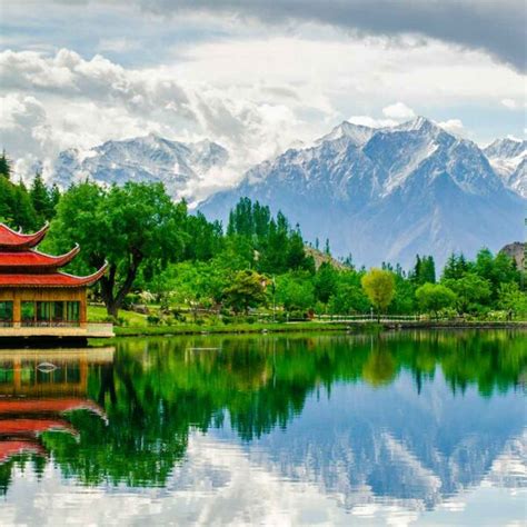Khunjerab Pass Highest International Border In The World