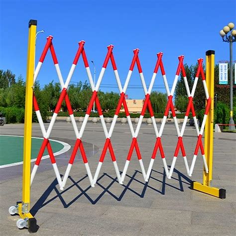 Ovbnmnx Hll Mobile Safety Barrier Portable Retractable Traffic Barrier