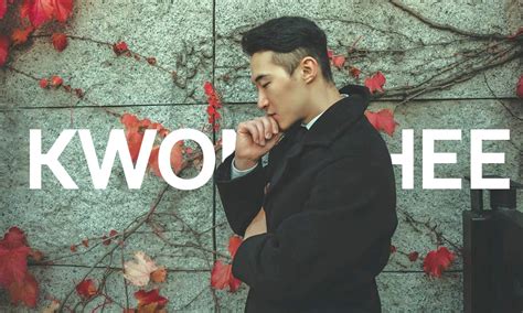 Kwon Hee Nak Popular Guru Bahasa Korea Jelas Status Hanya Berseluar Dalam And Badan Seksi