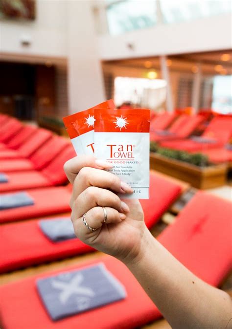 Tan Towel Review Convenient And Travel Friendly Self Tanning Wipes