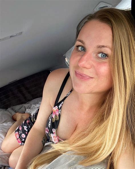 Mascha Von Raschas Feet