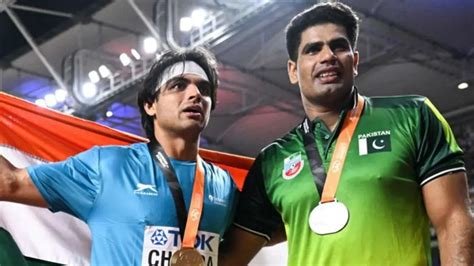 Arshad Nadeem జావెలిన్ కొనడానికి కూడా డబ్బు లేదు ఇప్పుడు ఒలింపిక్ రికార్డు సృష్టించాడు ఎవ