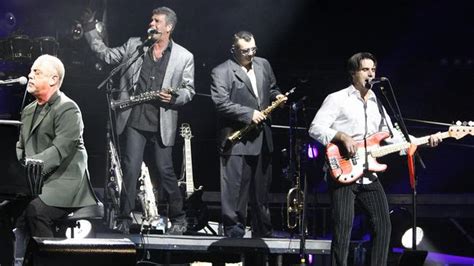 Meet Our Bill Joel Back Up Guitarist Andy Cichon The Advertiser