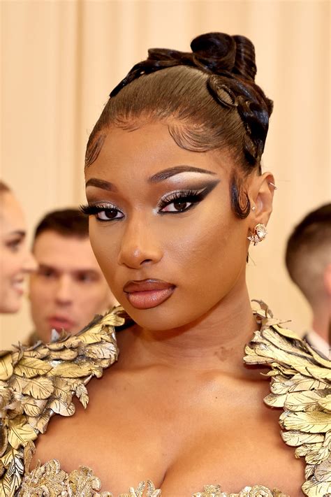 Unpacking The Lip Liner And Gloss Lip Combo Vogue