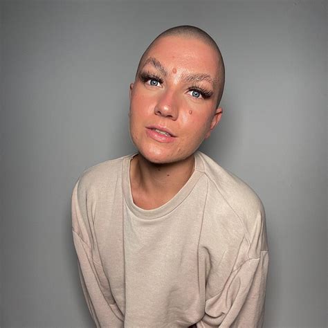 Die Amazon Seite Von Paulina Schubert