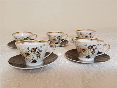 Vita Veikals Retroporcelāns