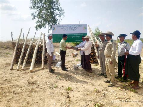 ဆင်ပေါင်ဝဲမြို့နယ်၌ ထင်း၊ တိုင်နှင့်မျောတိုင်များ လွှဲပြောင်းပေးအပ်ခြင